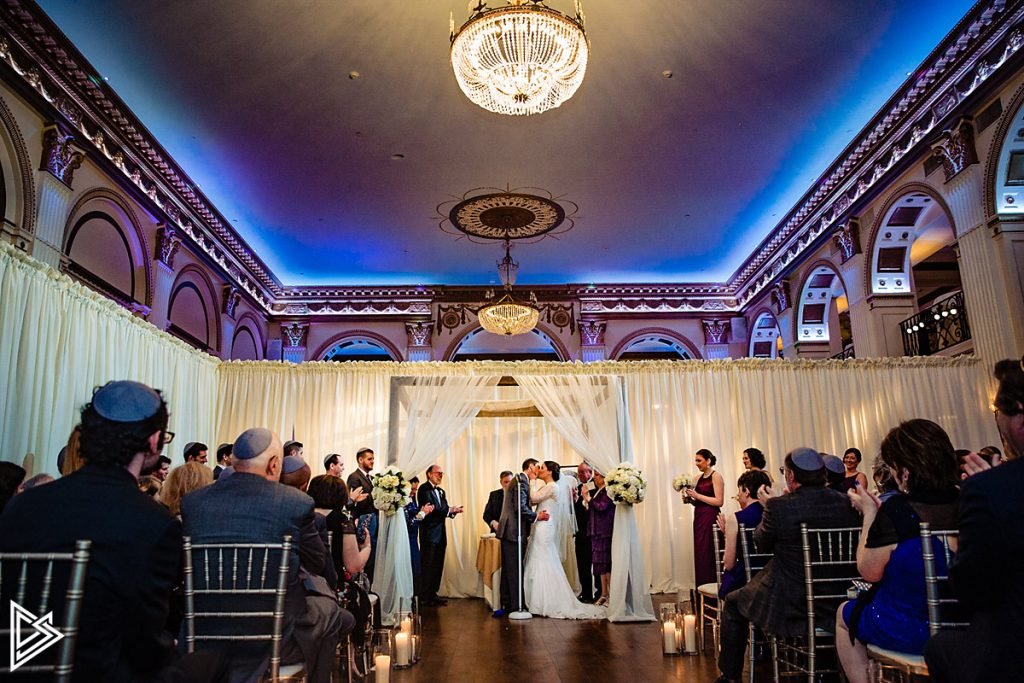 Ballroom at the Ben wedding photos | Philadelphia Wedding Photographers